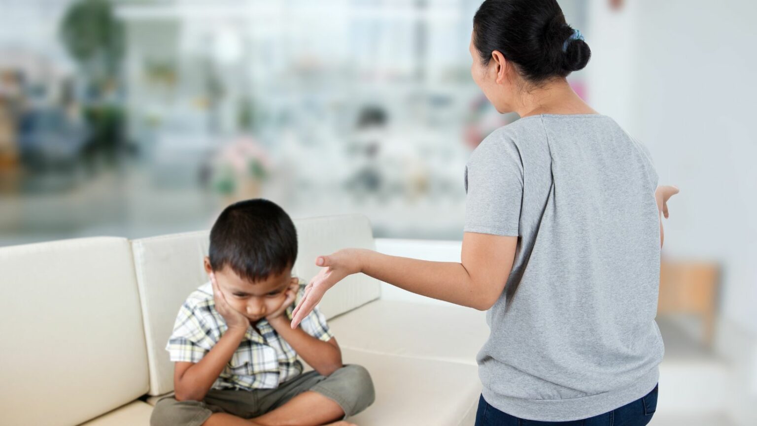 7 Negative Parenting Styles That Damage Your Child's Mental Health ...